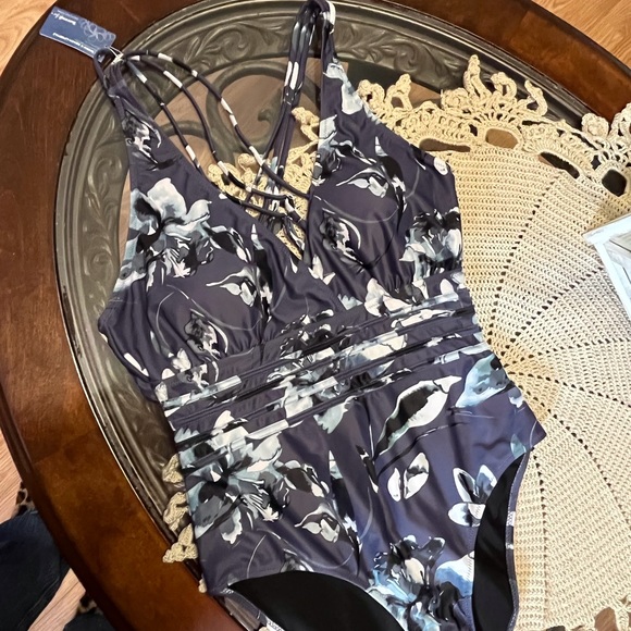 Swim | Brand New One Piece Bathing Suit Size Xl | Poshmark